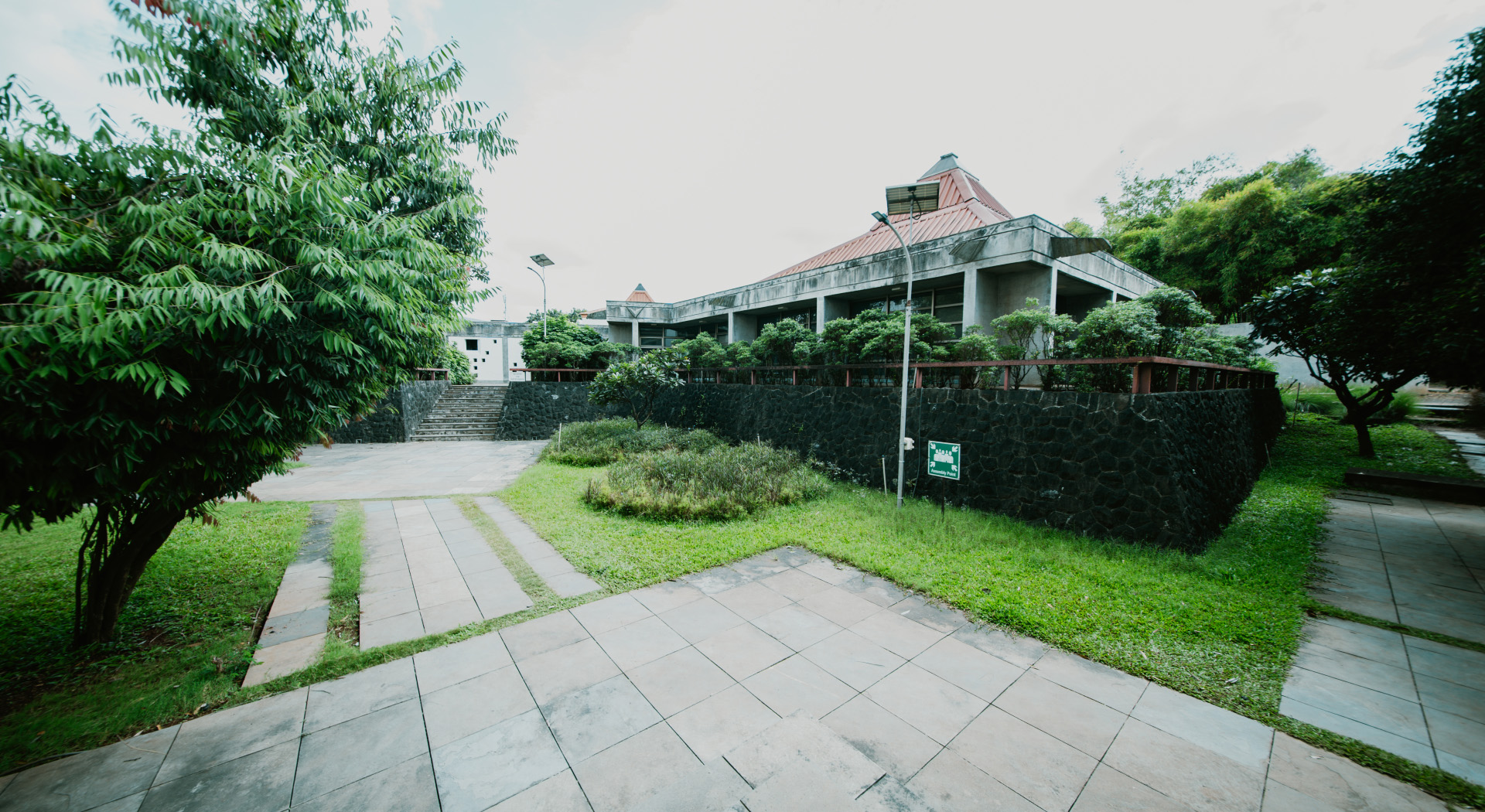 KIM Pune - Kirloskar Institute of Management